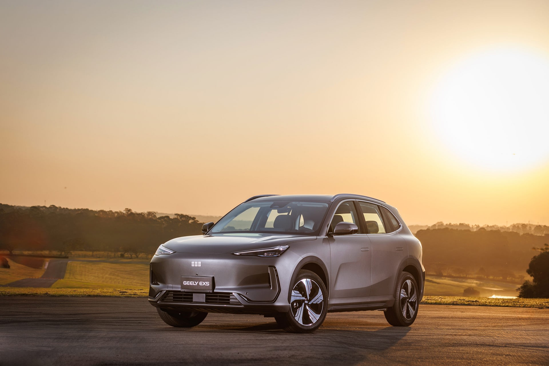 AutoData - Geely emplaca 159 carros em seu mês de estreia no Brasil